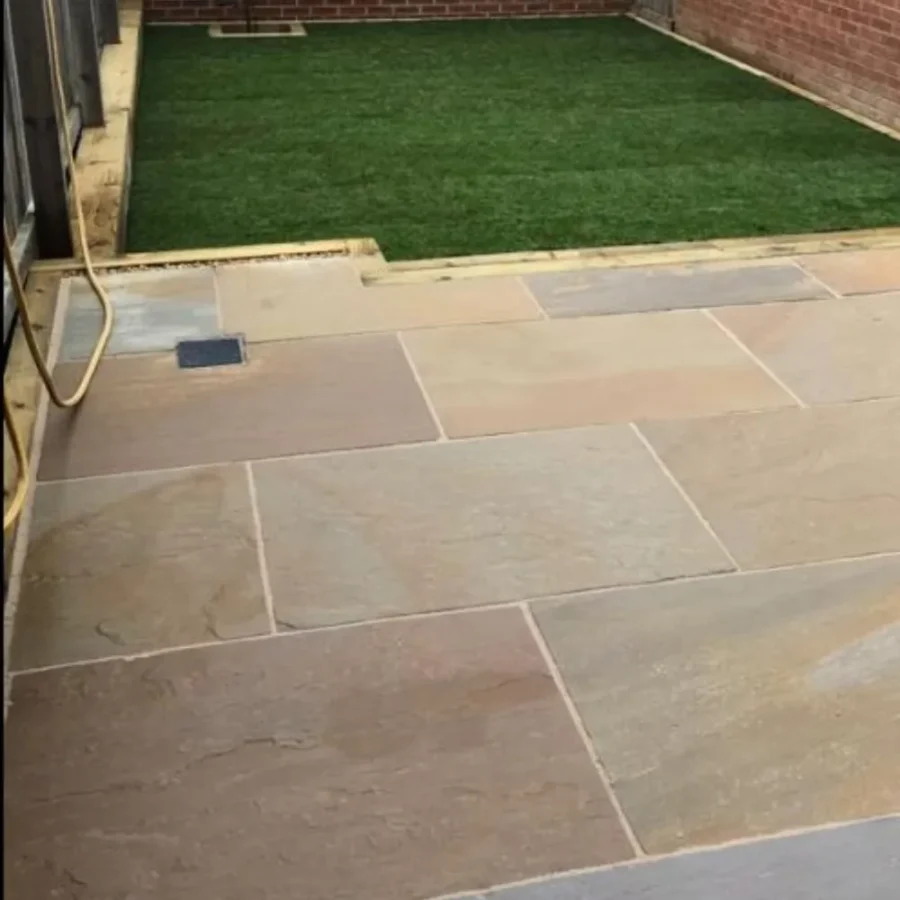 Camel Buff Indian Sandstone Paving Slabs - Riven - 22mm Calibrated ...