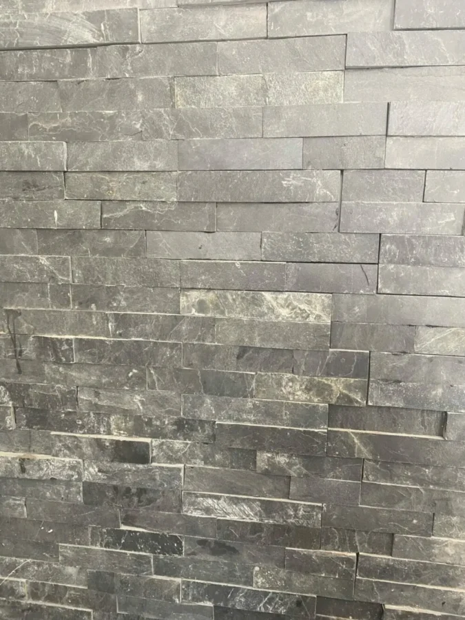 Jak Black Stone - Splitface Cladding